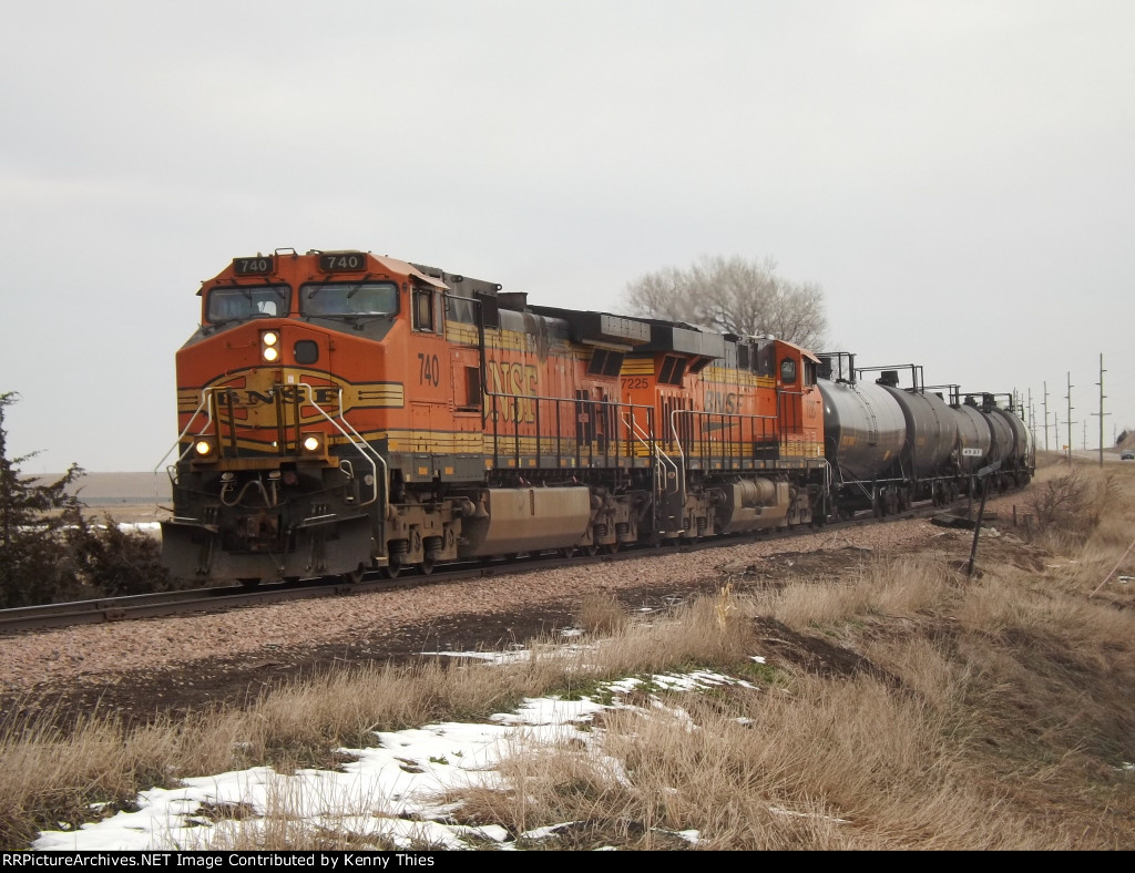 BNSF 740